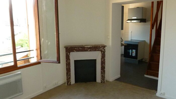 Appartement à louer - Coye-la-Forêt - 3 pièces - 2 chambres