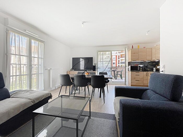 Appartement à vendre - Le Blanc-Mesnil, Eiffel - 4 pièces - 3 chambres