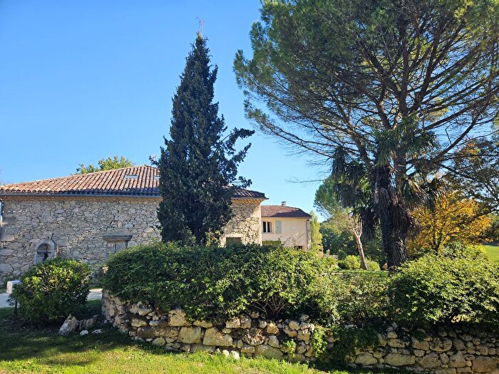 Maison à vendre - Lectoure - 11 pièces - 8 chambres
