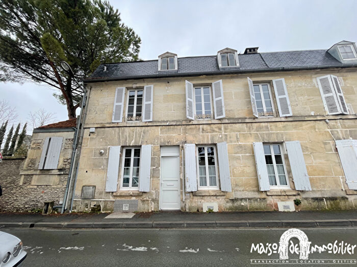 Maison à vendre - Cognac, Centre-ville, Gare - 5 pièces - 3 chambres