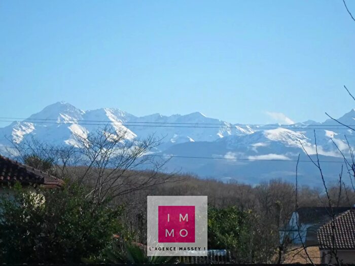 Maison à vendre - Sarrouilles - 10 pièces - 5 chambres