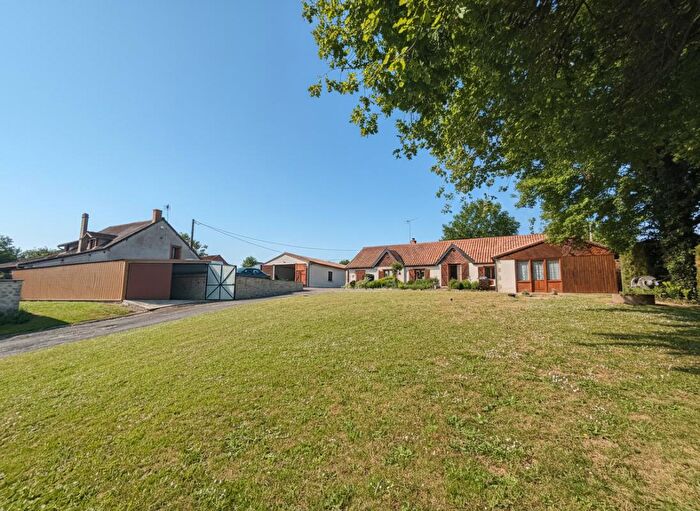 Magny-Cours : Maison 5 pièces à vendre