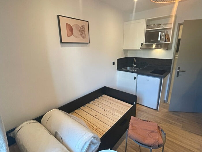 Appartement à louer - Aix-les-Bains, Ouest - 1 pièce