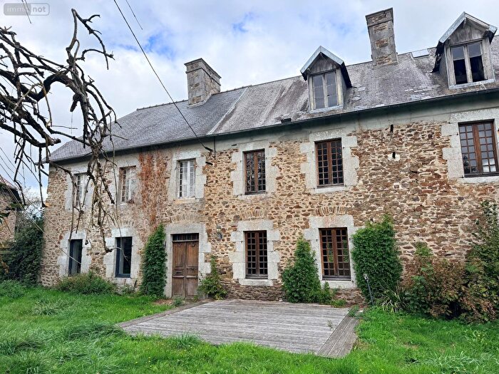 Maison 5 pièces à vendre - Saint-Martin-de-Bonfossé