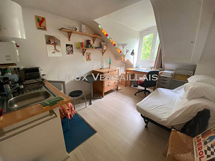Appartement 1 pièce à louer à Notre Dame, Versailles