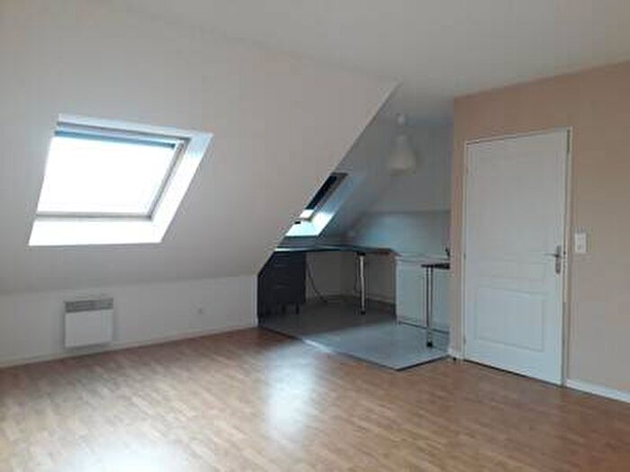 Nord Est-Sud Ouest, Clermont - Appartement 2 pièces à louer
