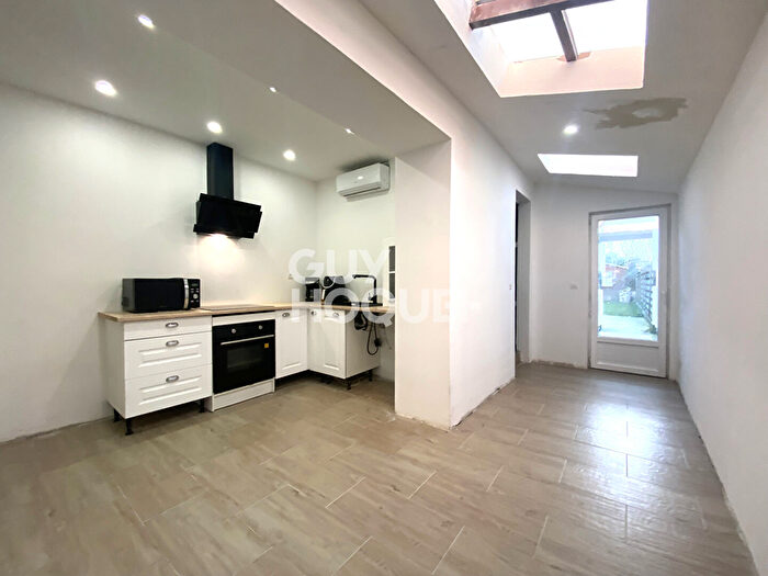 Maison à vendre - Armentières, Route dHouplines - 5 pièces - 3 chambres