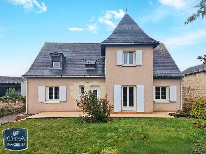 Maison à vendre - Varrains - 6 pièces - 4 chambres