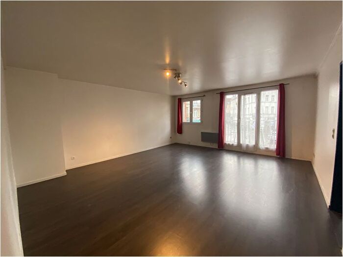 Lille, Wazemmes : Appartement 3 pièces à louer