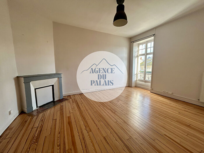 Appartement à vendre - Pau, Centre-ville - 3 pièces - 2 chambres