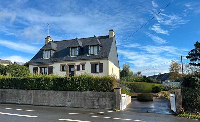 Maison 5 pièces à Billiers, à vendre