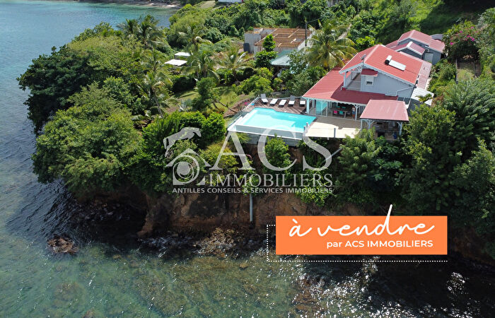 Maison à vendre - Les Trois-Îlets - 8 pièces - 5 chambres