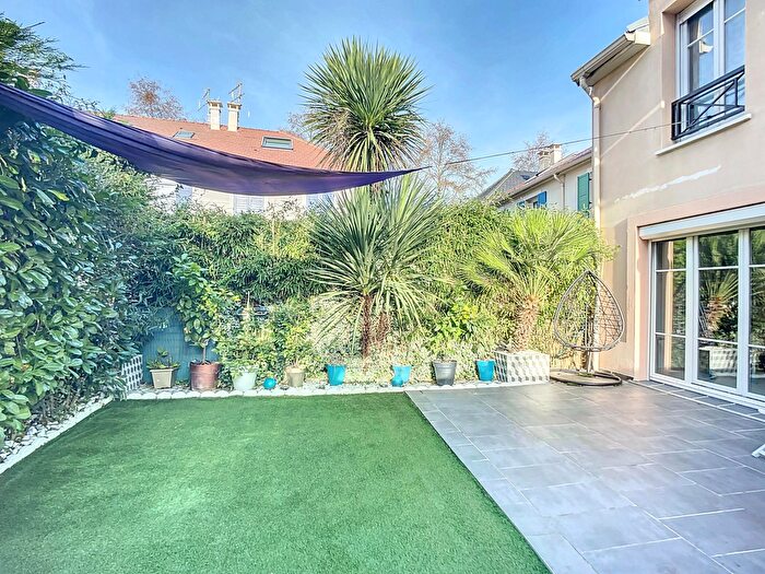 Maison à vendre - Alfortville, Mairie, Gare - 4 pièces - 3 chambres