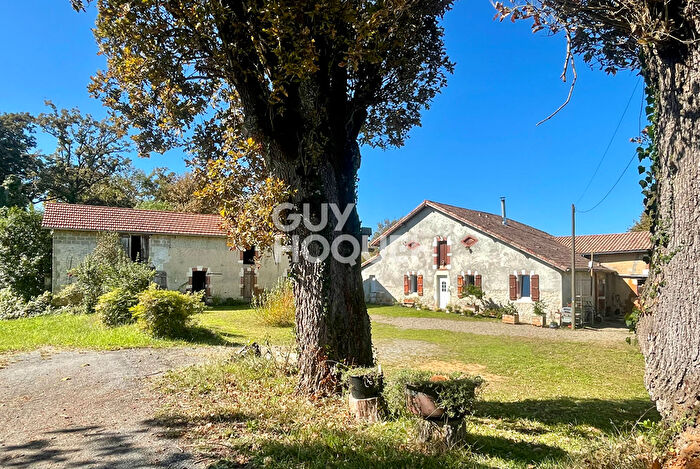 Maison à vendre - Sainte-Colombe - 4 pièces - 3 chambres