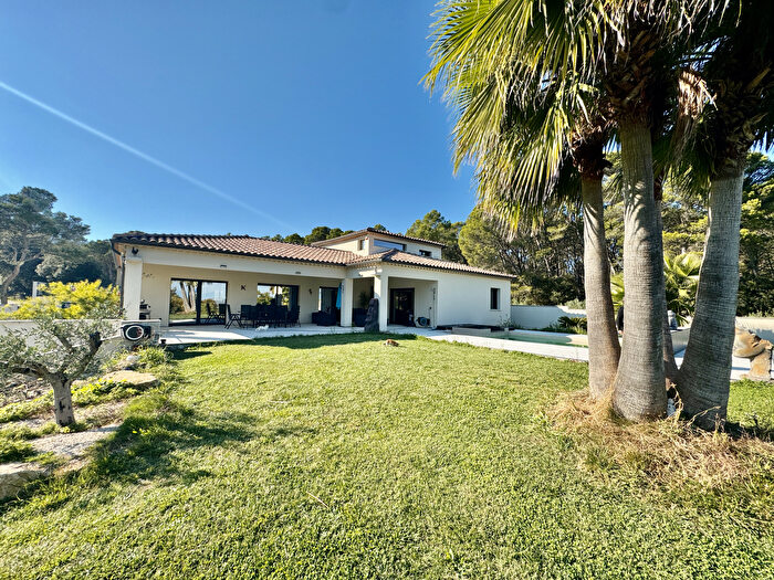 Maison à vendre - Mondragon - 6 pièces - 4 chambres