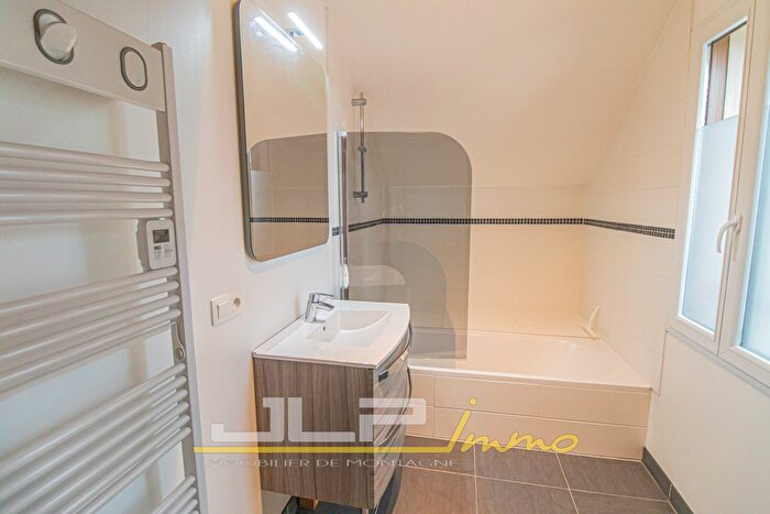 Maisons à vendre et appartements à louer - 3
