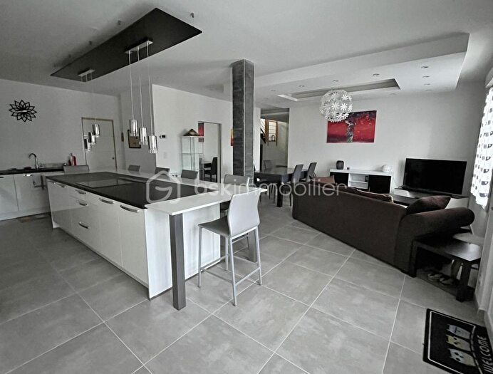 Appartement à vendre - Morbier - 5 pièces - 3 chambres