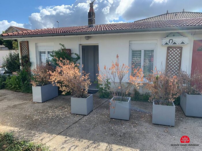 Appartement à louer - Bron - 2 pièces - 1 chambre