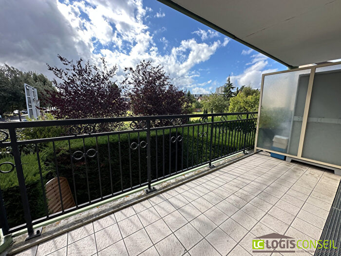 Appartement à vendre - Châtenay-Malabry, Petit Chatenay, Voltaire, Croix Blanche - 3 pièces - 2 chambres