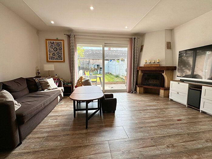 Maison à vendre - Évry, Les Pyramides - 5 pièces - 3 chambres