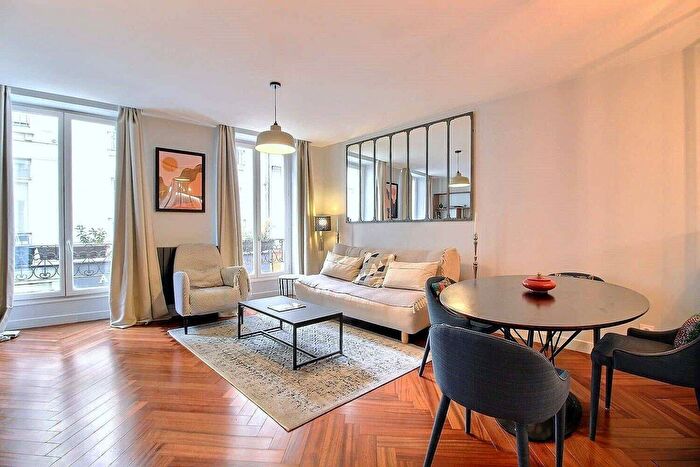 Appartement à louer - Sentier-Bonne Nouvelle, Paris ème arrondissement - 1 pièce