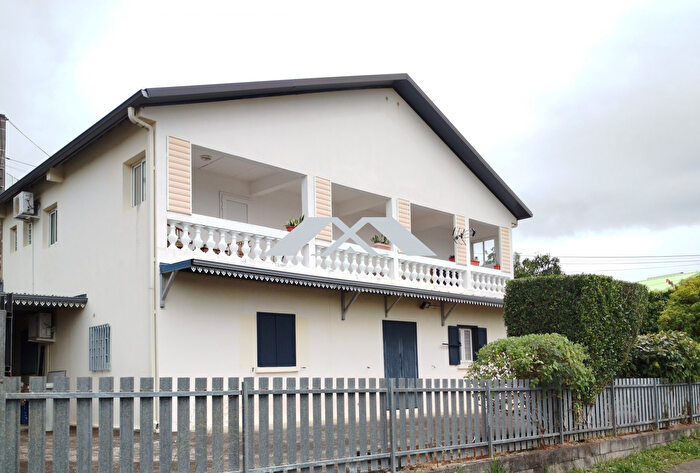 Maison 8 pièces à vendre à Saint-Denis, Domenjod