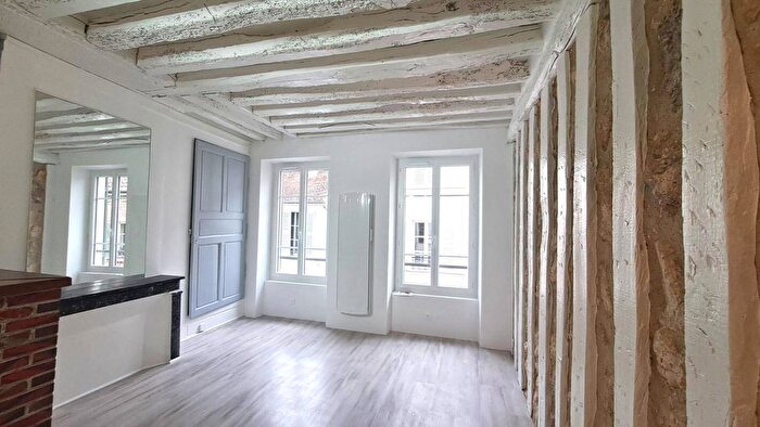 Appartement 1 pièce à louer - Centre Ville Centre, Fontainebleau