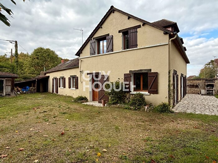 Maison à vendre - Dreux, Centre-ville - 7 pièces - 5 chambres