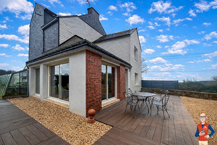 Maison à vendre - Bourbriac - 4 pièces - 3 chambres