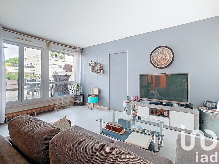 Appartement à vendre - Savigny-le-Temple, Plessis-le-Roi - 4 pièces - 3 chambres