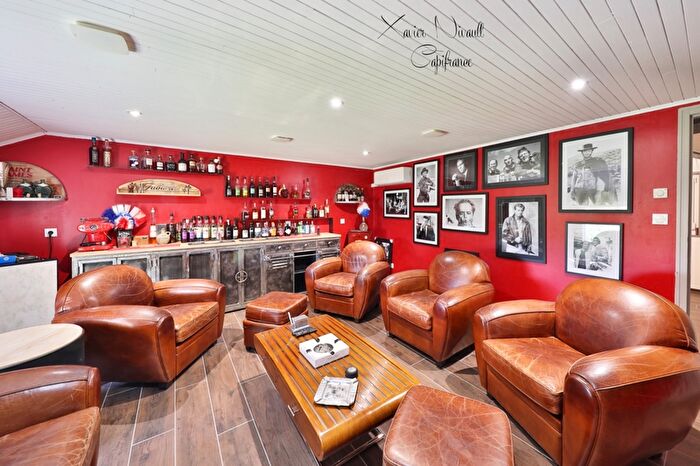 Maison à vendre - Béréziat - 10 pièces - 7 chambres