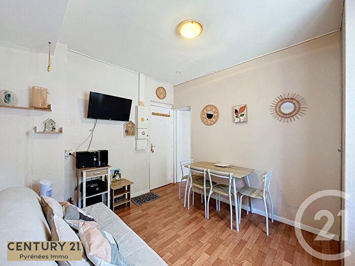 Bagnères-de-Luchon : Appartement 2 pièces à vendre