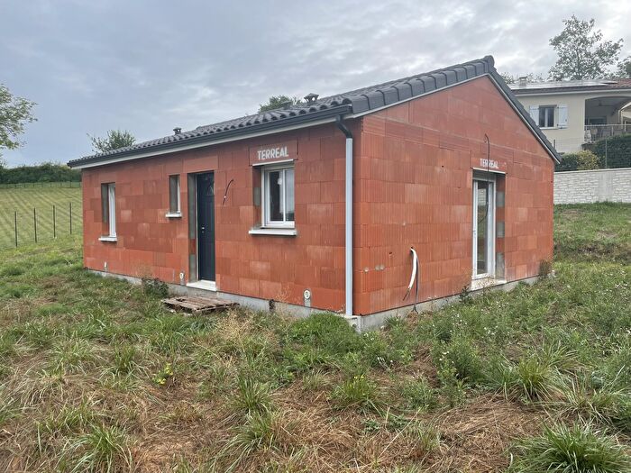Maison 3 pièces à Atur, à vendre
