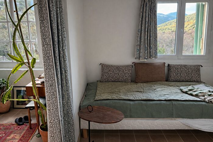 Maison à vendre - Saint-Jean-de-Buèges - 3 pièces - 2 chambres