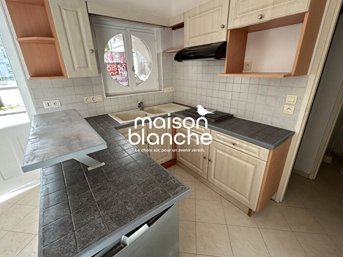 Appartement à louer - Surgères - 3 pièces - 2 chambres