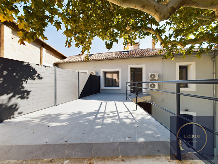 Châteaurenard, Centre-ville : Appartement 3 pièces à vendre