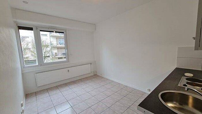 Appartement à louer - Saurupt-Clémenceau, Nancy - 1 pièce