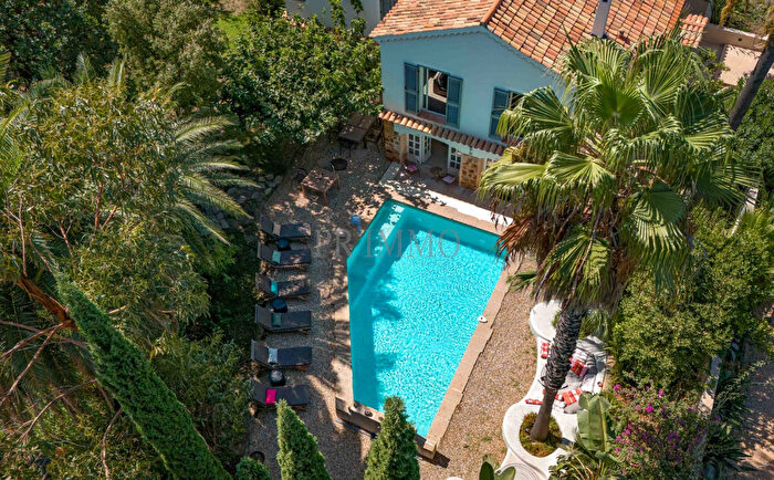 Maison 12 pièces à Sainte-Maxime, à vendre