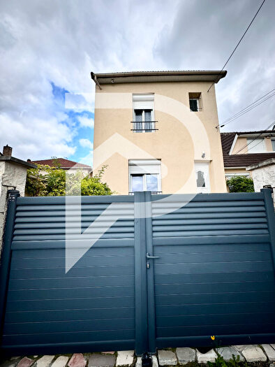 Maison à vendre - Épinay-sur-Seine, Orgemont - 8 pièces - 5 chambres