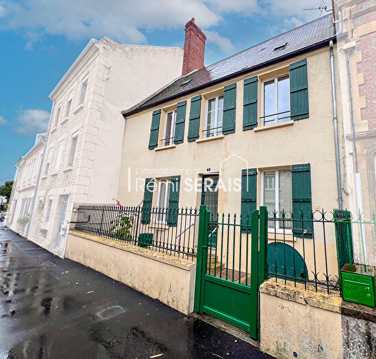 Maison 4 pièces à Argentan, Ouest, à louer