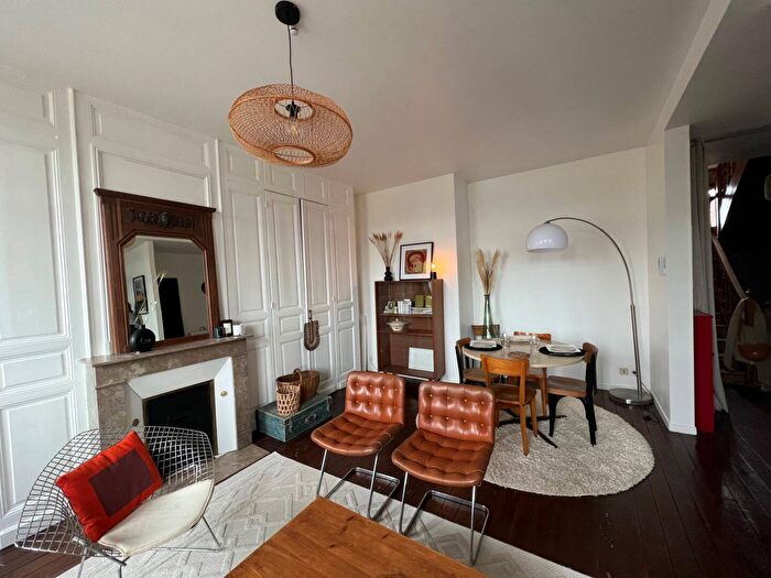 Appartement à louer - Amiens - 4 pièces - 3 chambres