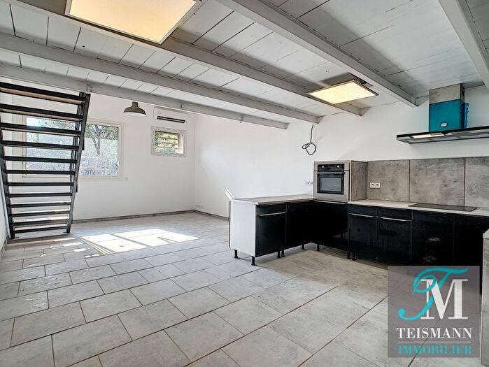 Appartement à louer - Sénas - 2 pièces - 1 chambre