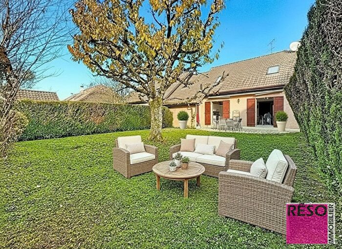 Maison à vendre - Vétraz-Monthoux - 5 pièces - 4 chambres