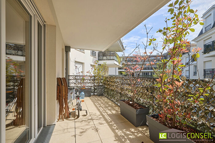 Appartement 4 pièces à vendre - Châtenay-Malabry, Petit Chatenay, Voltaire, Croix Blanche