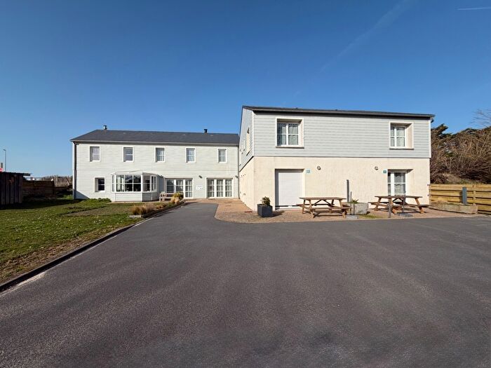 Maison à vendre - Créances - 13 pièces - 9 chambres