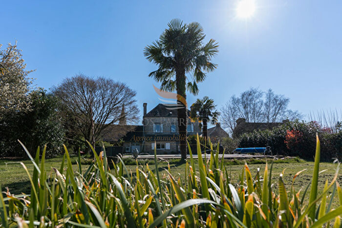 Maison à vendre - Locqueltas - 7 pièces - 4 chambres