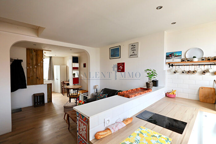 Appartement à vendre - Neuilly-Plaisance, Bel Air, Clémenceau, Carnot - 1 pièce