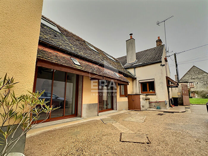 Maison à vendre - Pithiviers-le-Vieil - 7 pièces - 4 chambres