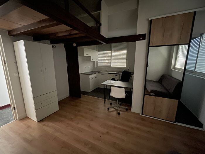 Appartement à vendre - Corbeil-Essonnes, Centre-ville - 1 pièce