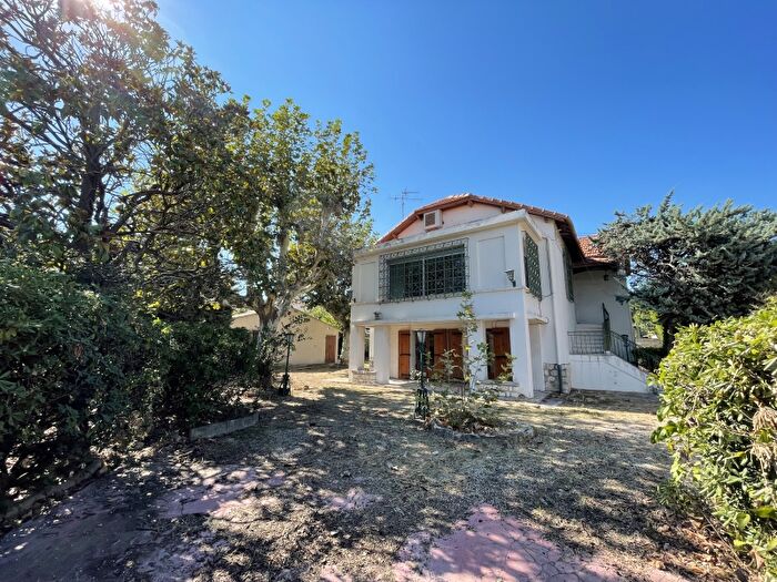 Maison 5 pièces à Marseille 11ème, La Pomme, à vendre